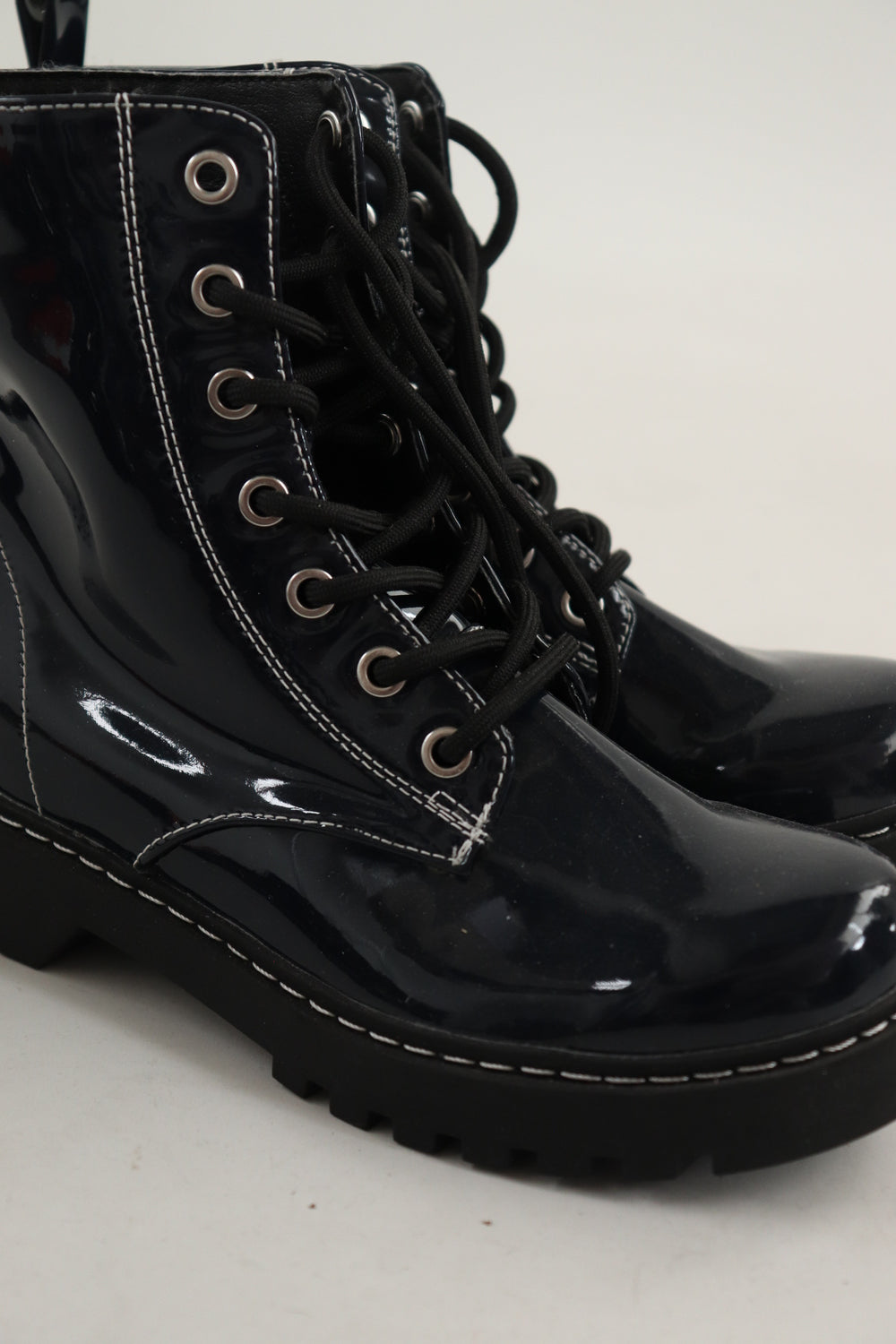 Botas Charol Azules SS117 – LOOK TWICE CO